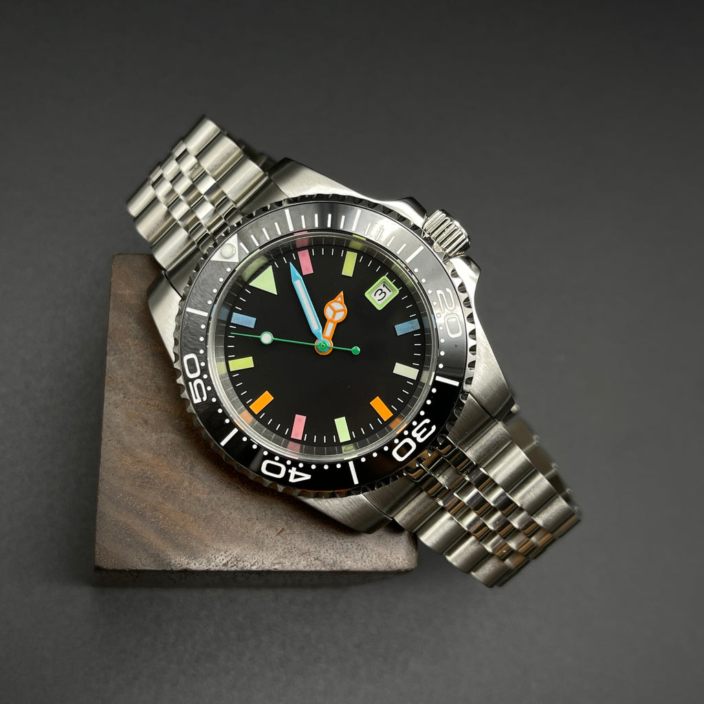 Seamaster Style Rainbow Marker – Honcos Straps